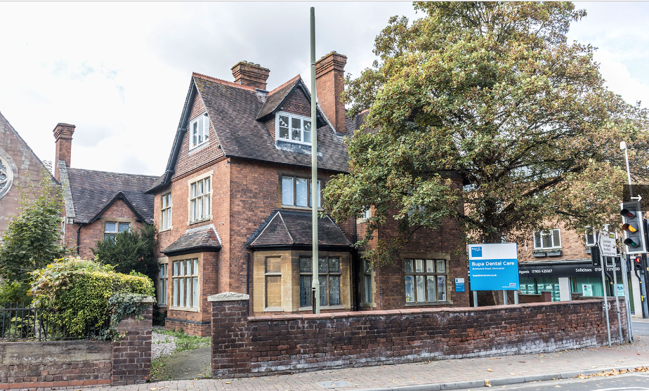 Community Healthcare - dental investment opportunities - RM Funds